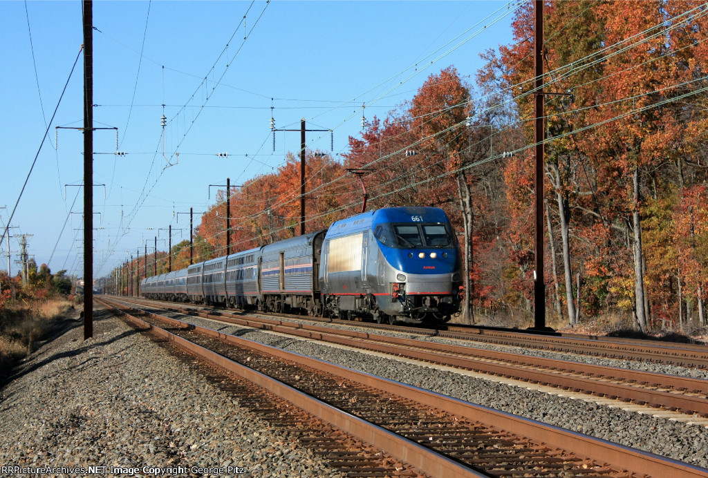 Amtrak train 98(5)